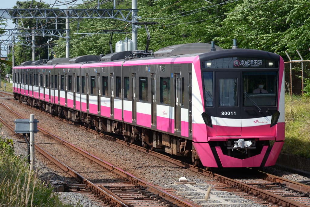 E131系・E721系・EV-E301系の側面写真を追加 – 4号車の管理より